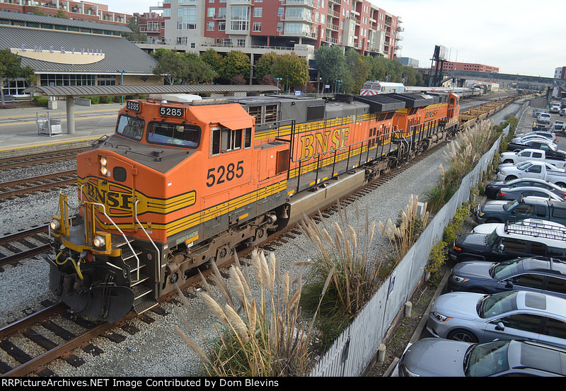 BNSF 5285